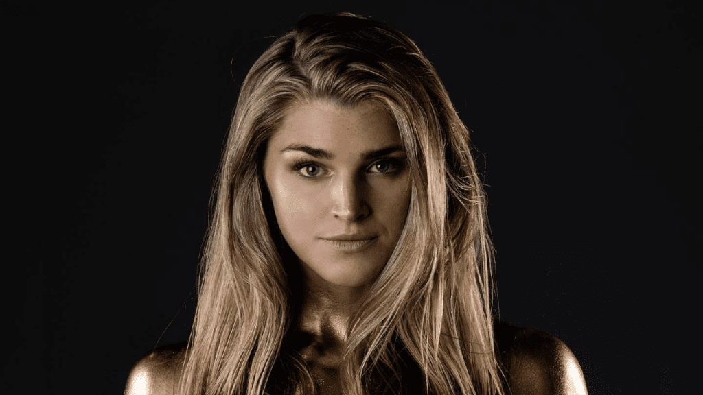 A Day in the Life of a Competitive Bodybuilder and Fitness Influencer ...